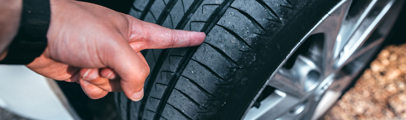 Signs that indicate the right time to change your tyres - Sunny Auto Care
